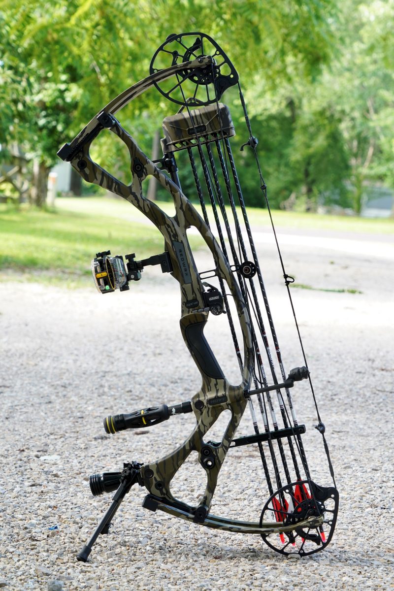 Product Review – Hoyt Carbon RX8 in Mossy Oak Bottomland - North American Bow Hunter